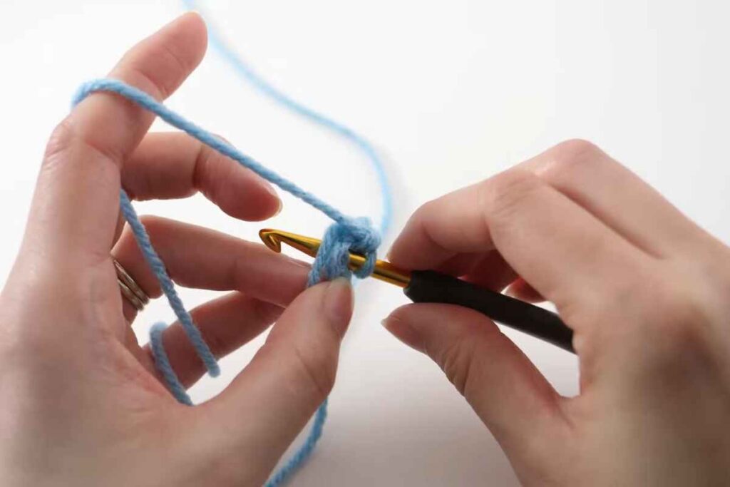 How to Crochet a Magic Ring with Chain Method