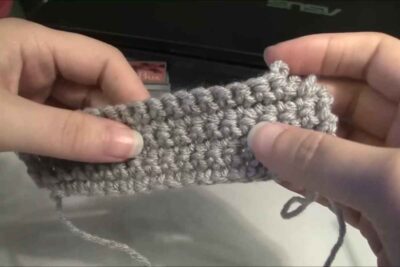 How to Make French Knots On Crochet - Easy Way!