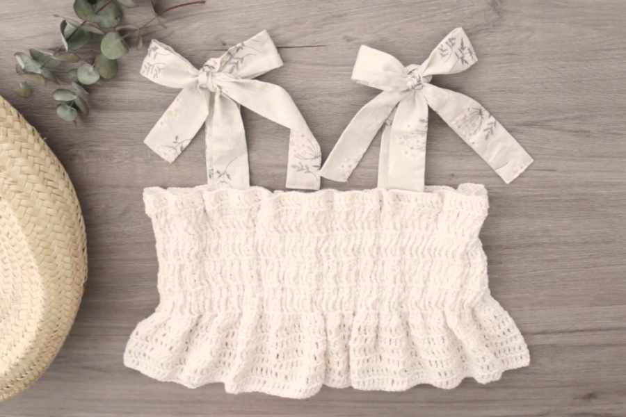 Cute DIY Crochet Shirred Crop Top