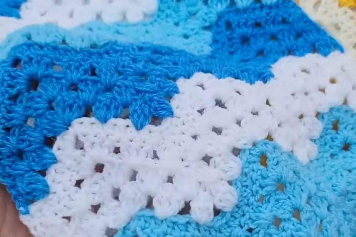 Learn How To Crochet Chevron Swirls Stitch