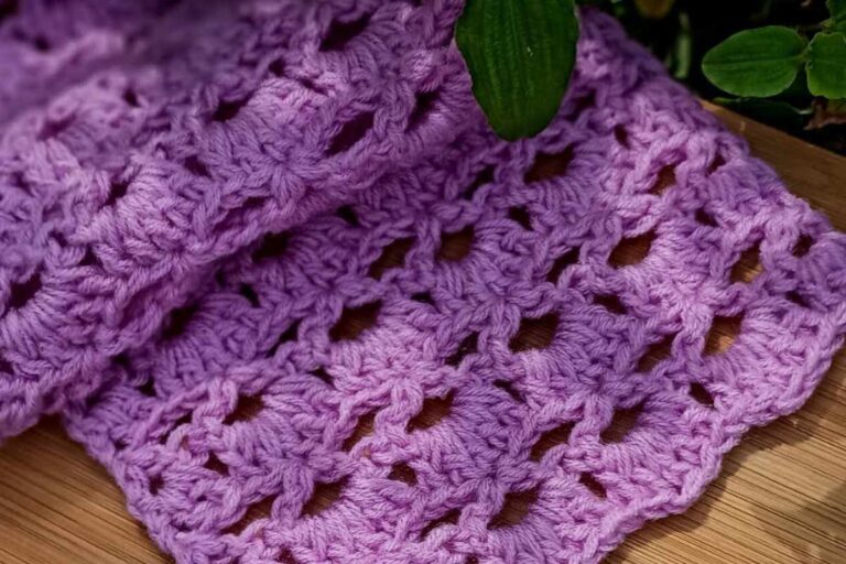 Craft Your Own Elegant Lace Scarf: Beginner's Tutorial