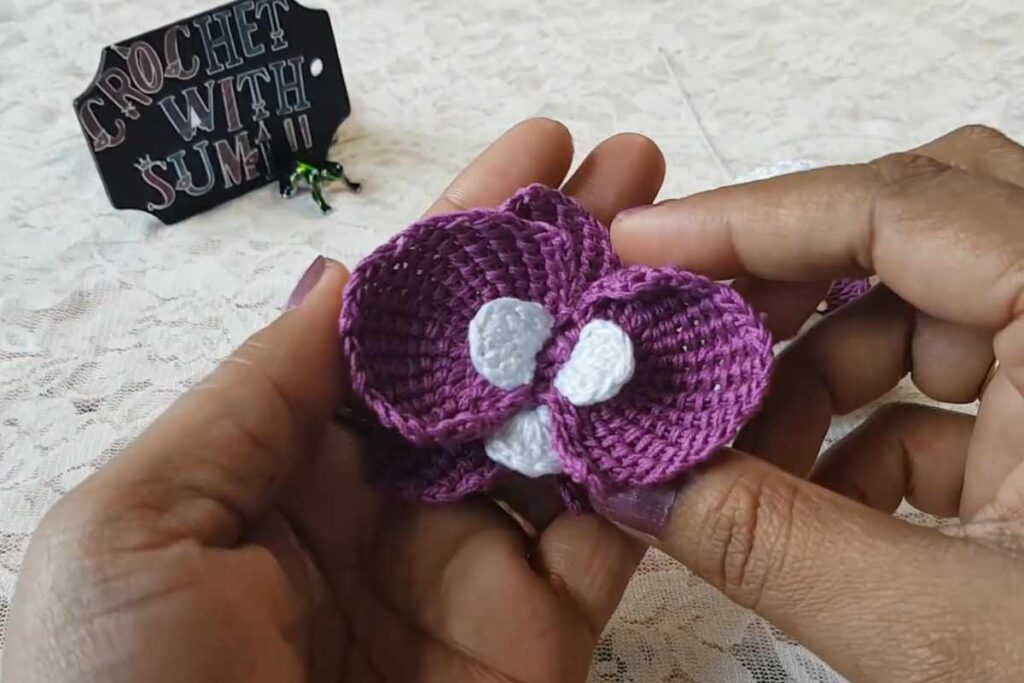 How to Crochet an Orchid with Tunisian Stitches