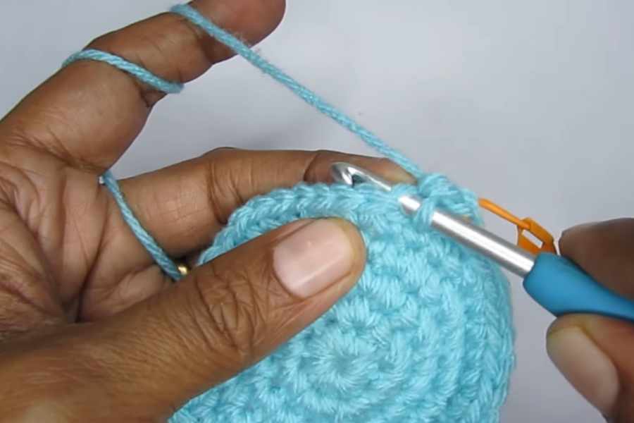 Easy Crochet YIP YIP Alien Basket Tutorial