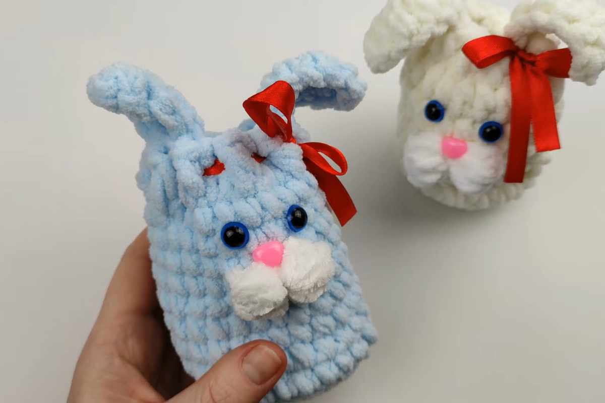 Easy Crochet Easter Bunny Egg Cozy Bag