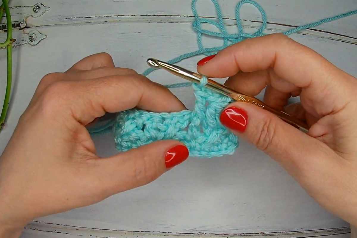 Versatile Crochet Stitch: Two Beautiful Patterns in One Tutorial