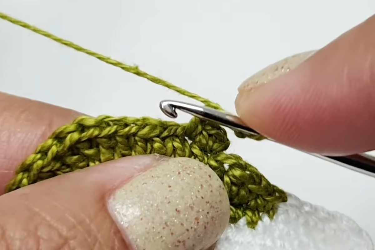Easy Crochet Vegetables: Romaine Lettuce Pattern