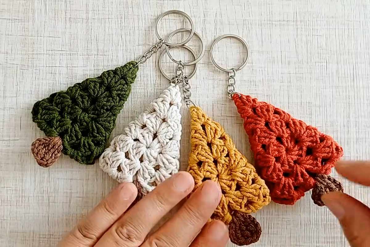 How to Make Festive Crochet Keychains for Christmas