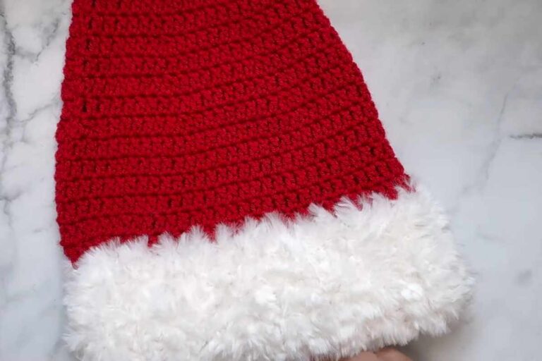 DIY Fun Santa Hat with Easy Crochet Stitches
