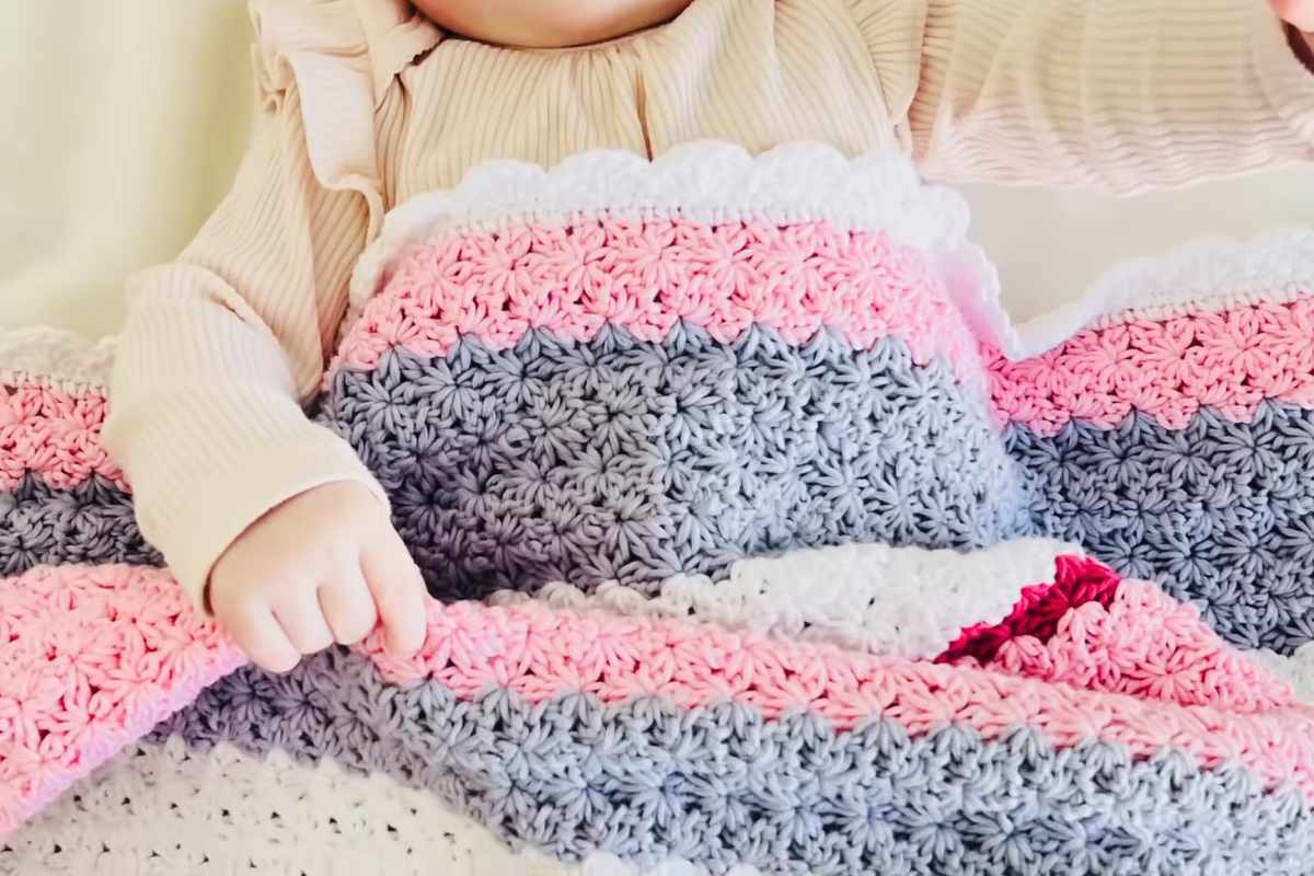 Learn to Crochet Mixed Stripe Flower Stitch Baby Blanket