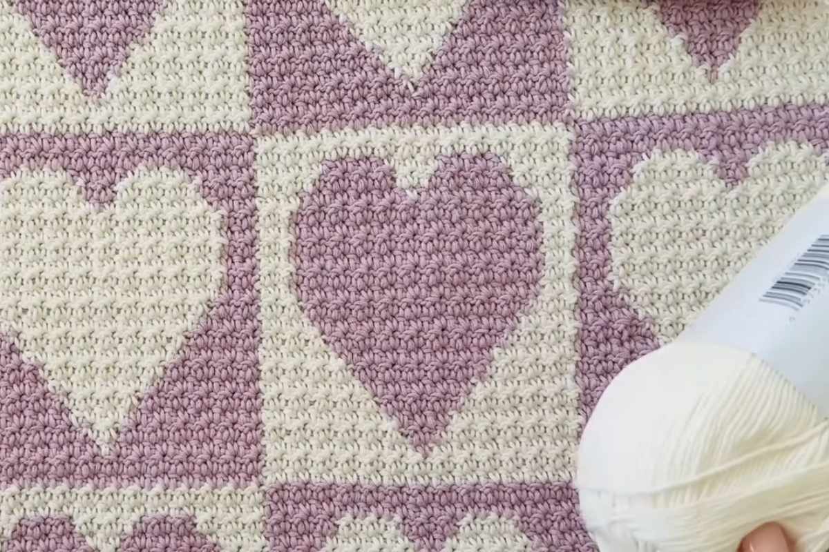 Crochet Inverse Hearts Baby Blanket - A Sweet Spin on a Classic Gift