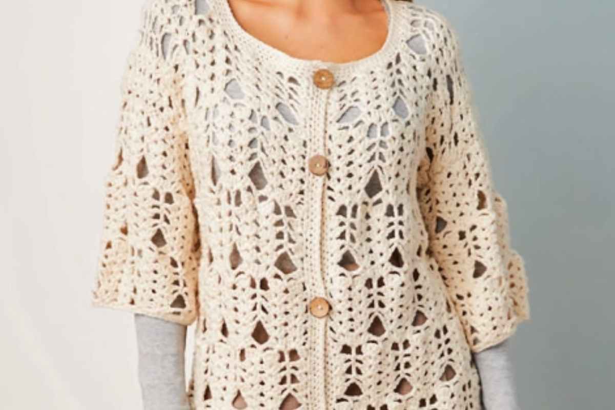 Amazing Crochet Pattern: New Stitches for a Stylish Cardigan