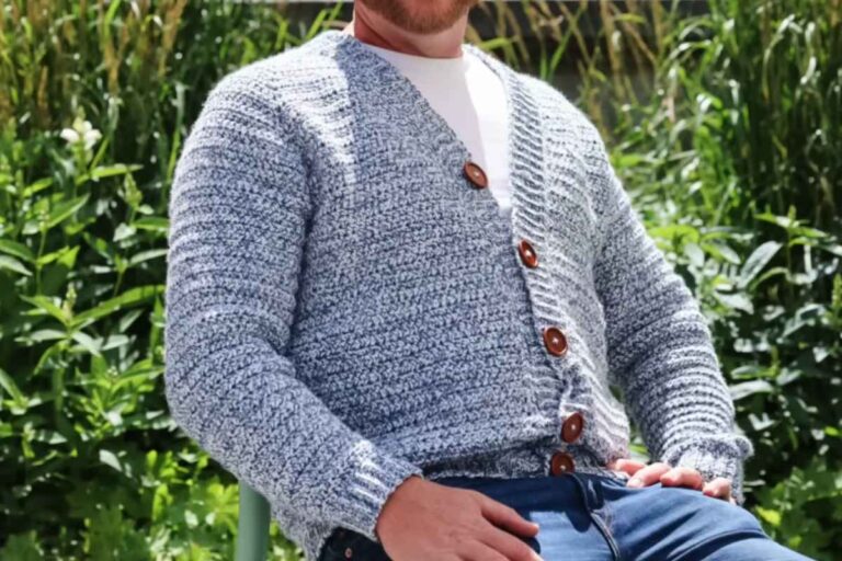 How to Crochet an Easy Top-Down Men's Cobblestone Cardigan