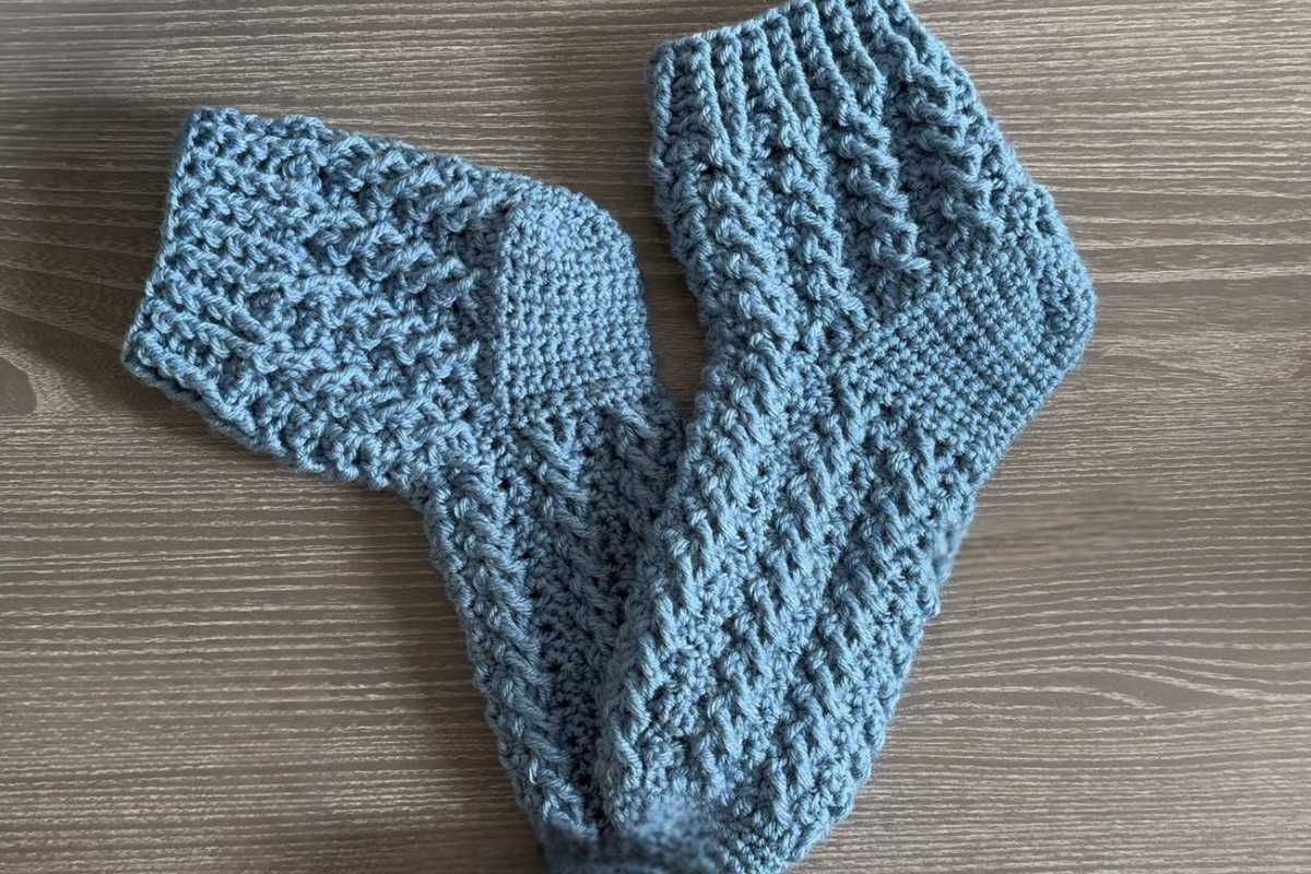 Crochet Socks Tutorial: Cozy, Beginner-Friendly Guide
