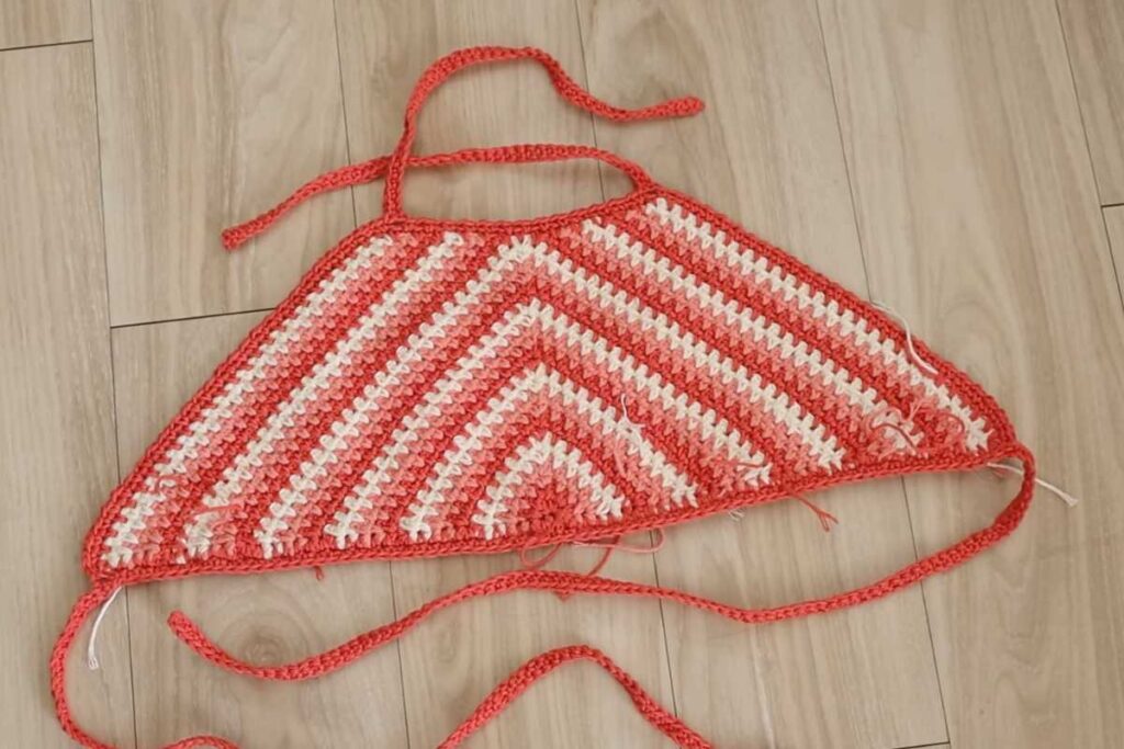Triangle Crochet Top: Cute 3-Color Tutorial