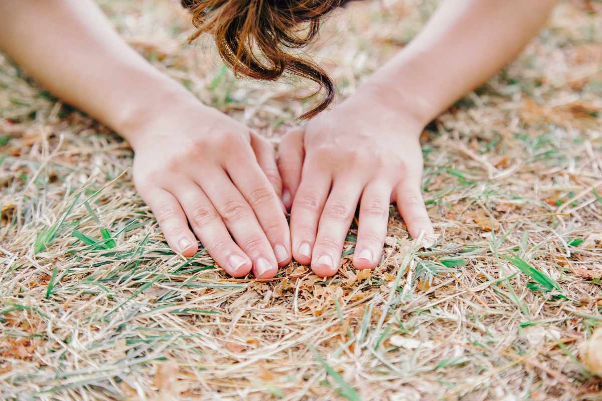 The Hidden Therapeutic Benefits of Touching Soil