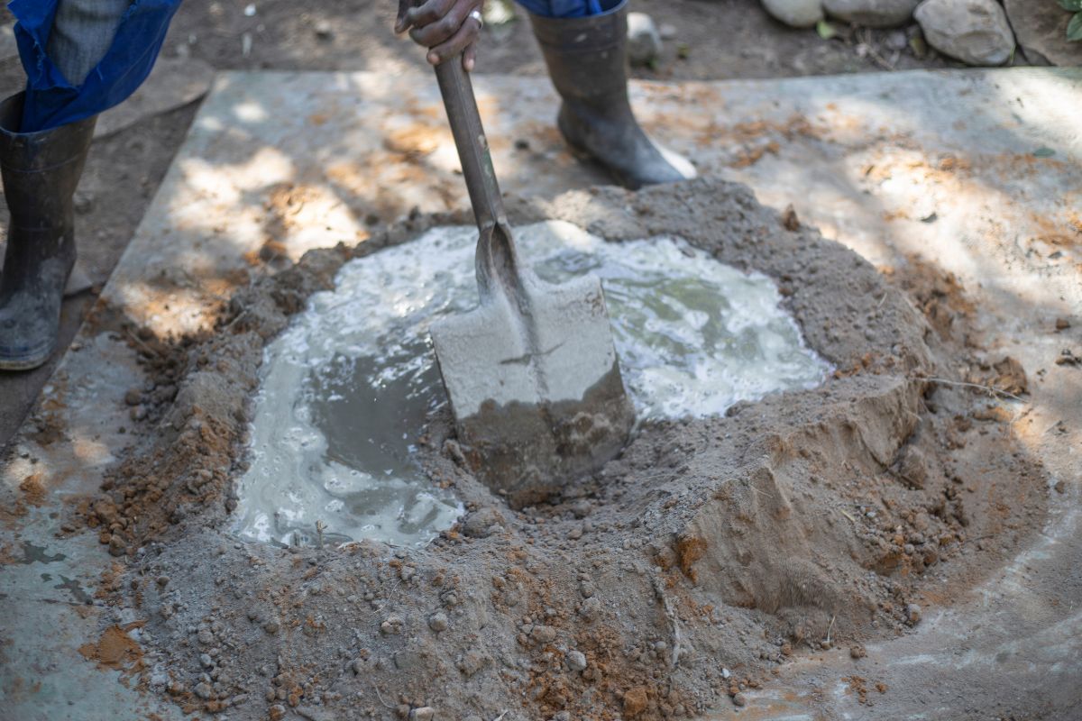 How to Mix Concrete