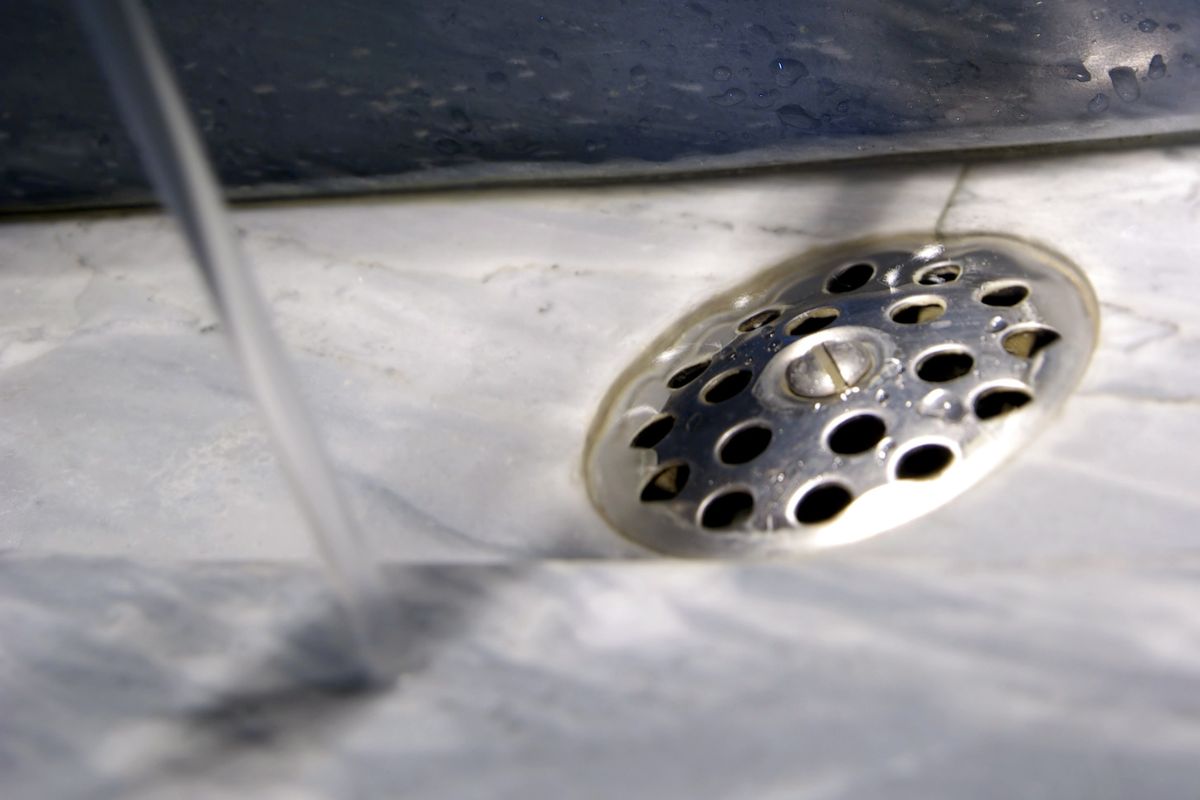 How to Properly Unclog a Bathroom Sink