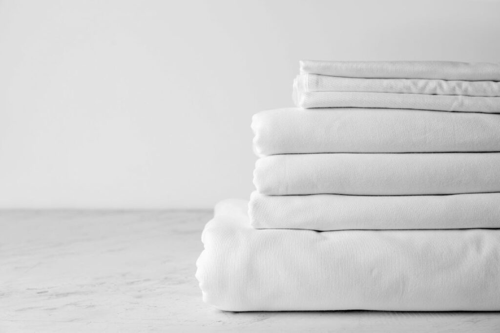Does Thread Count Matter? The Best Guide to Buying Sheets