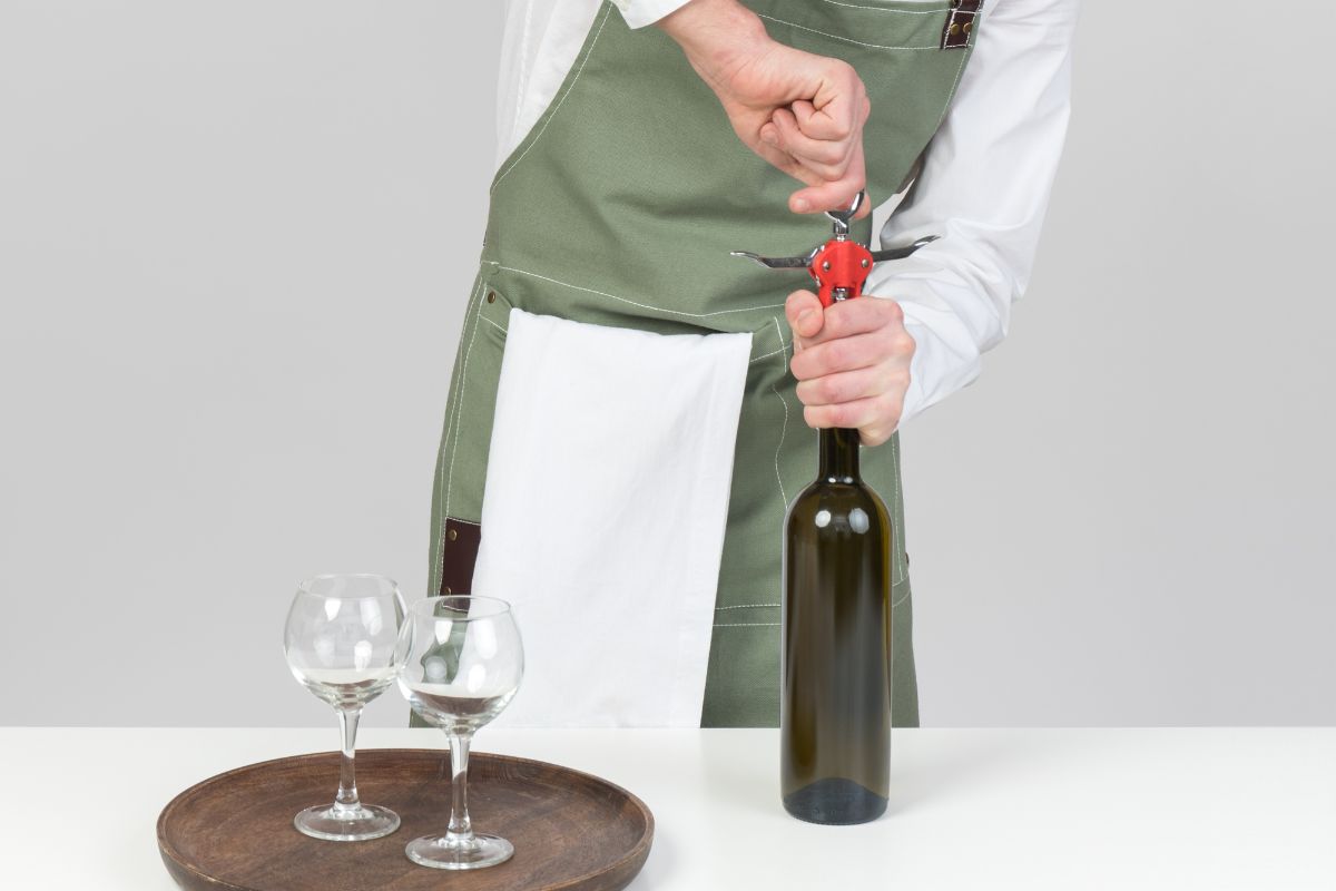 Here's How to Open a Wine Bottle (Even Without a Corkscrew)