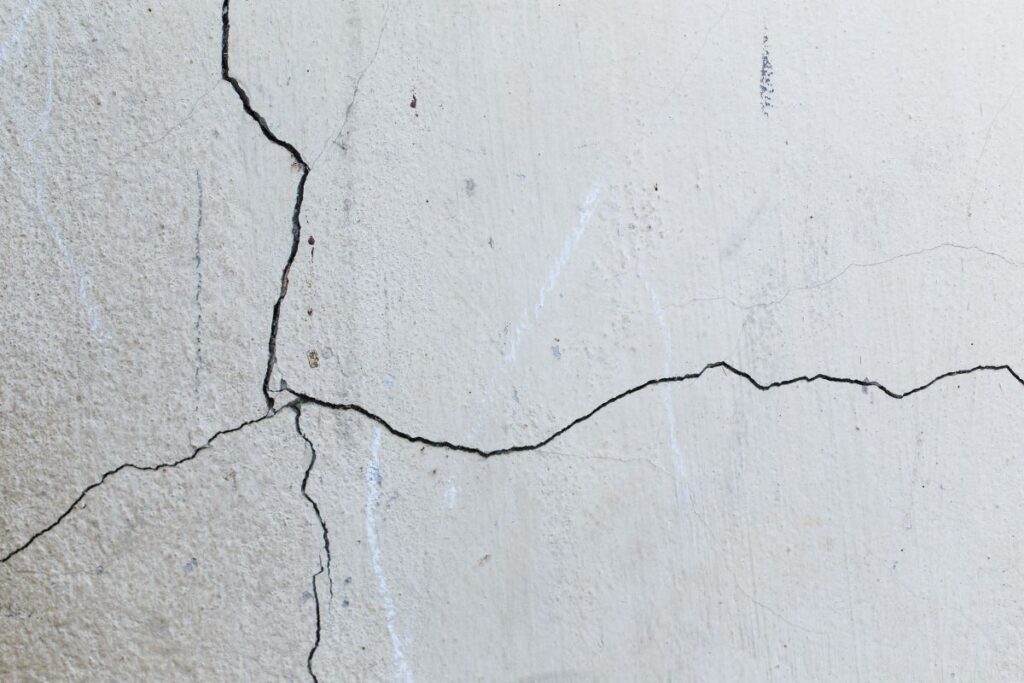 How to Repair Cracks in a Concrete Wall
