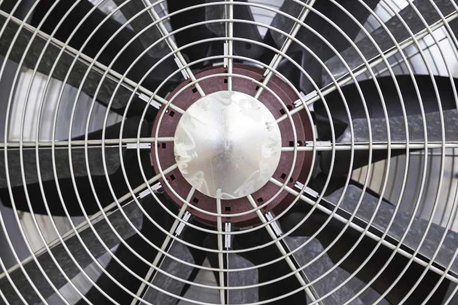 How To Clean Your Fan Correctly