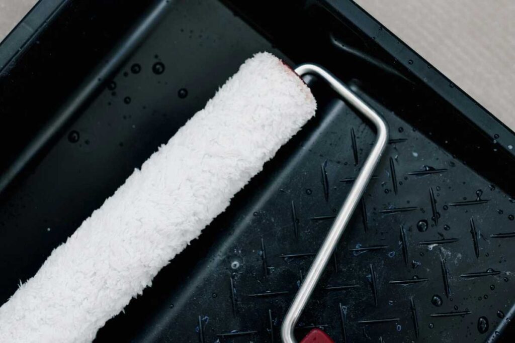 How to Clean Paint Rollers