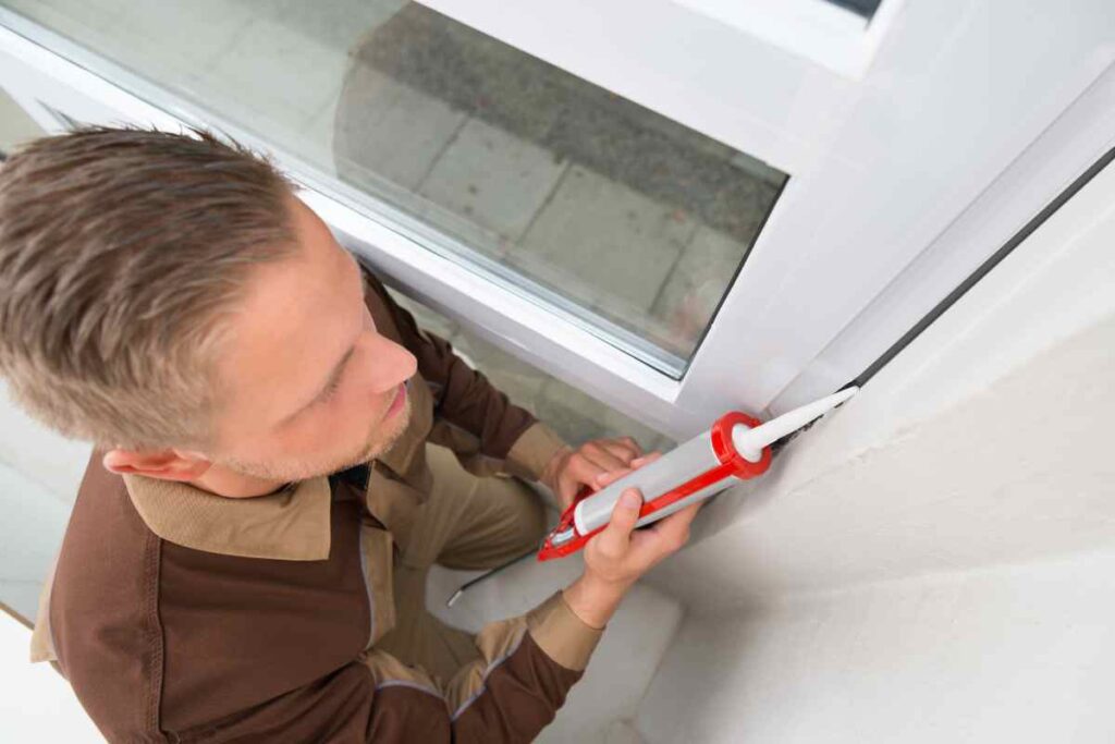 How to Caulk Shower And Bathtub Trim