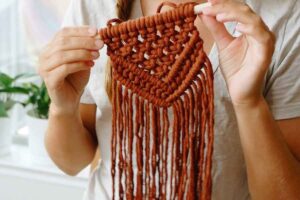 Mini Macrame Tutorial for Total Beginners