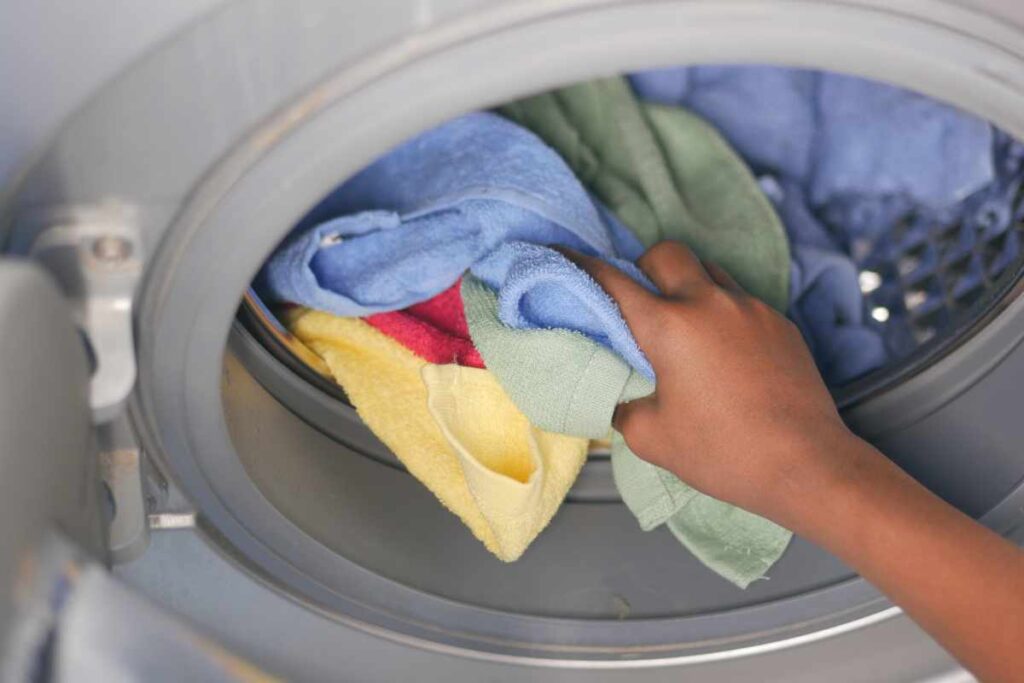 Laundry Hacks and Washing Machine Tips for Everyone