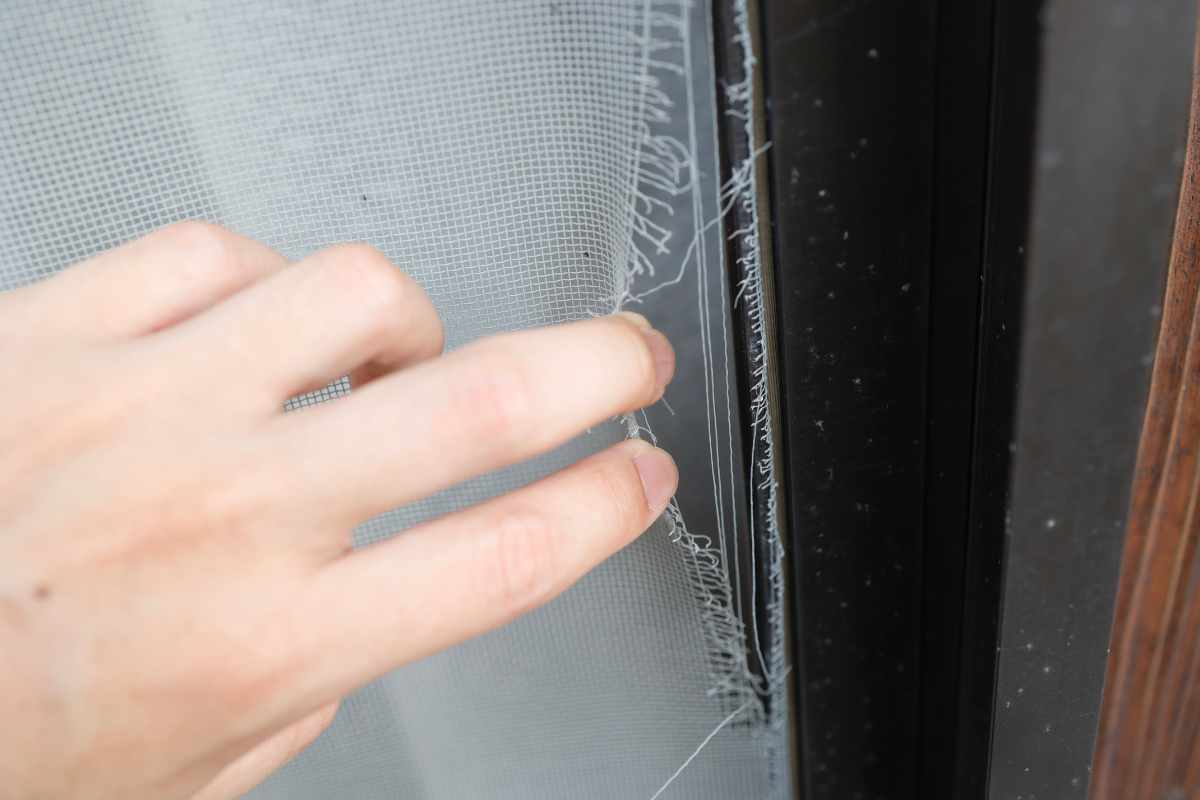 How to Repair a Broken Screen Door