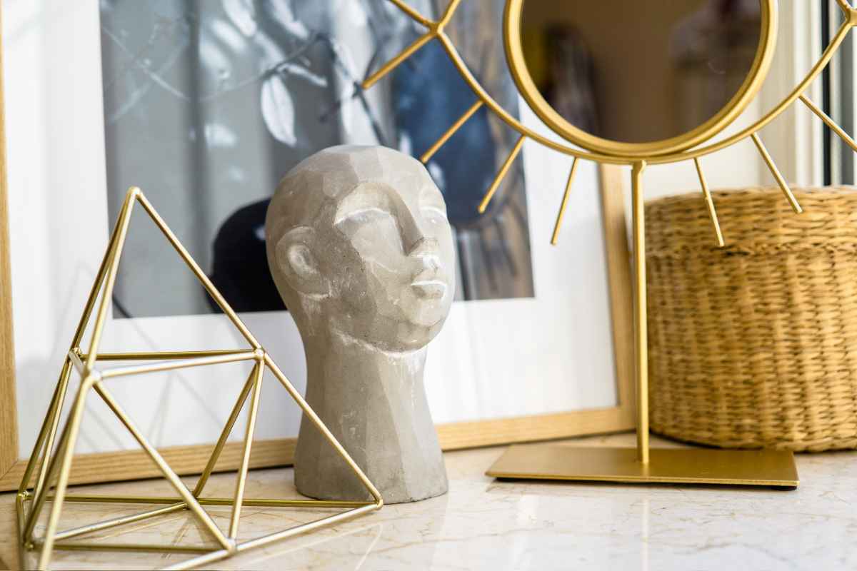 Using Metallic Accents in Home Decor: Gold, Silver, and Copper