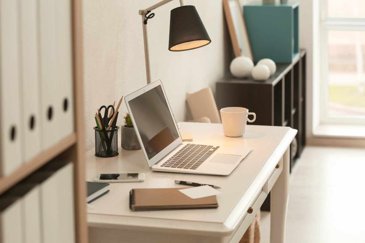 Feng Shui Tips to Improve Energy Flow in Your Office