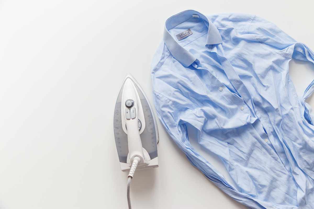Which is the Best Way to Iron a Shirt?