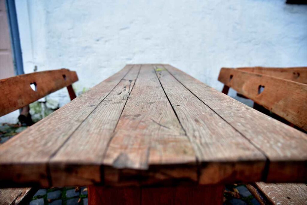 Creating a Rustic Outdoor Dining Table with Reclaimed Wood