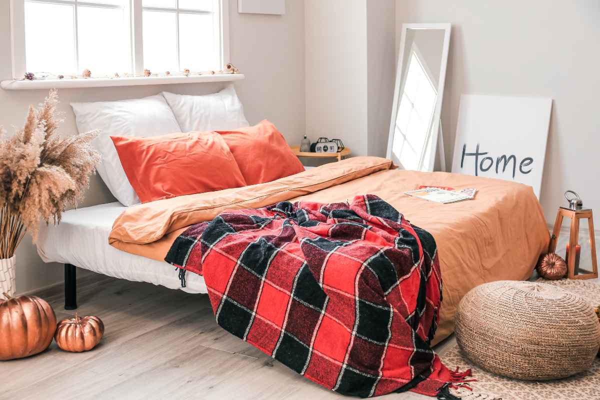 Warm Tones & Soft Textures: How to Style a Bedroom for Fall