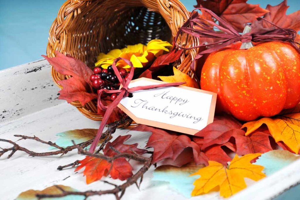Cornucopia Centerpiece Diy: Easy Ideas & Styling