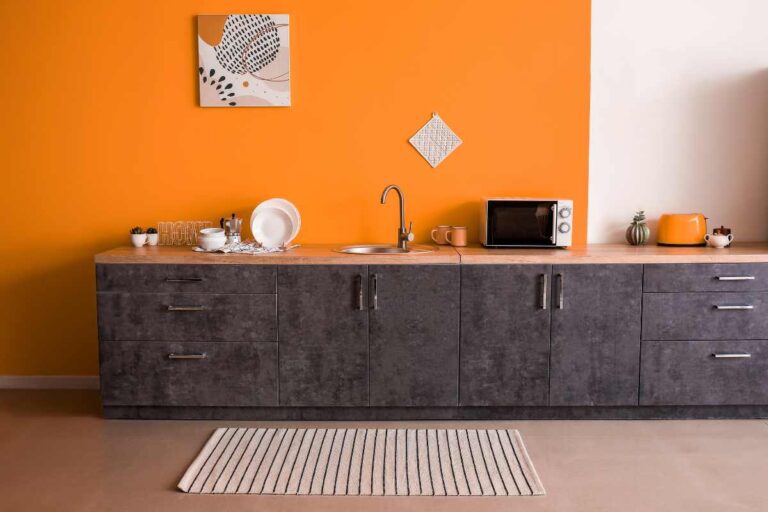Wall Color Combination: Modern Pairing Guide