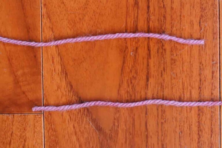 Two Knotless Methods to Join Yarn Invisibly