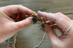 Learn to Knit this Pretty Swimsuit Cover Up