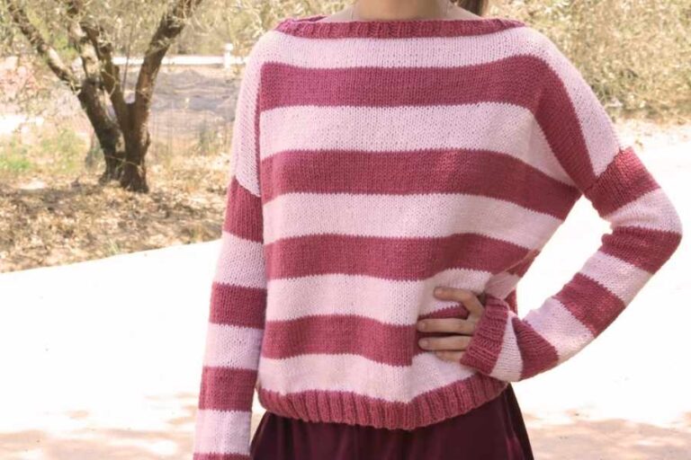 Super Easy! Learn to Knit this Pretty Sweater