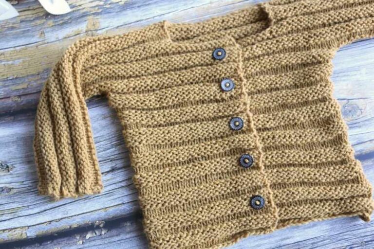 Easy and Fast! How to Knit a Baby Cardigan