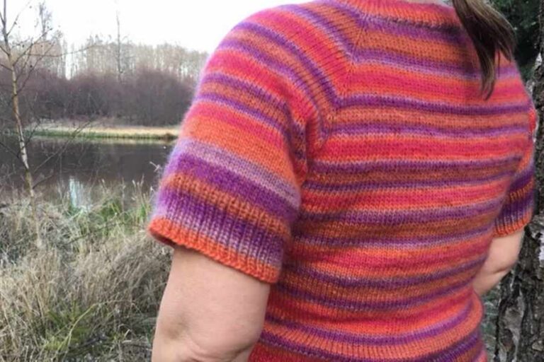 Super Cute! Learn to Knit this T-Shirt Top