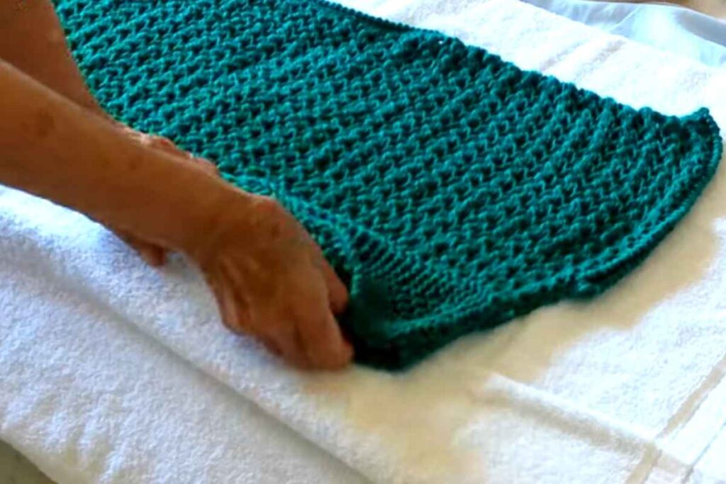 Easy Knitting: How to Block Your Knits