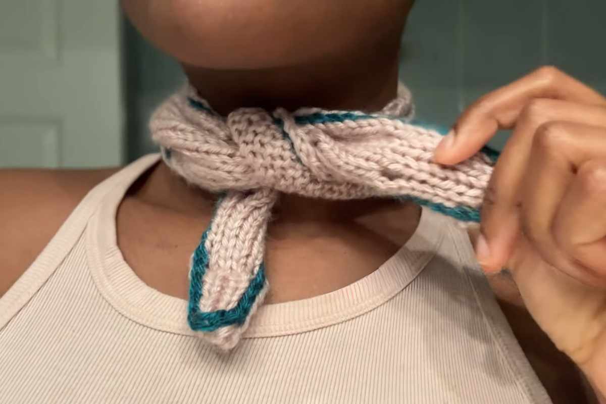 Your Gateway to Effortless Knitting – Beginner's Scarf Tutorial