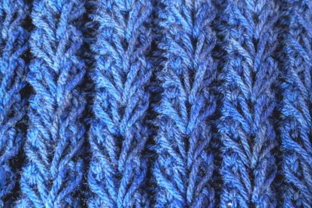 How to Knit this Heart Ridge Stitch