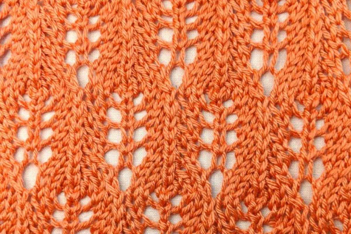 Lace Arrows and Leaf Patterns Geometric Knitting Tutorial