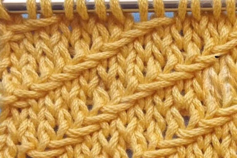 Learn to Knit the Stunning Diagonal Stitch!