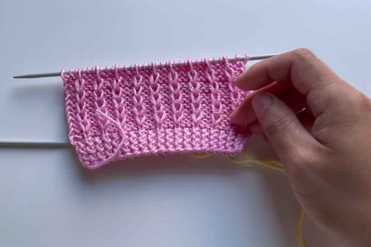 Easy Knitting Stitch Pattern for Sweaters