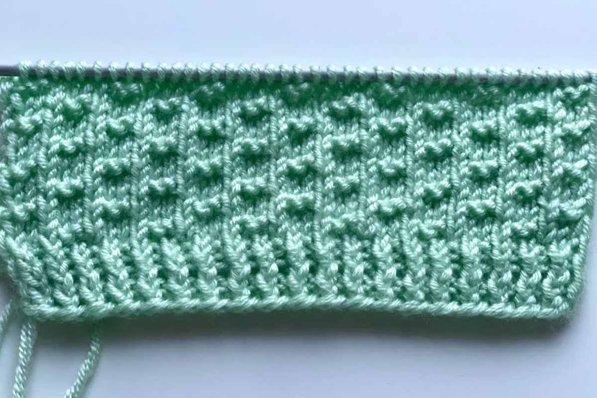 Learn to Knit a Simple Four-Row Repeat Pattern