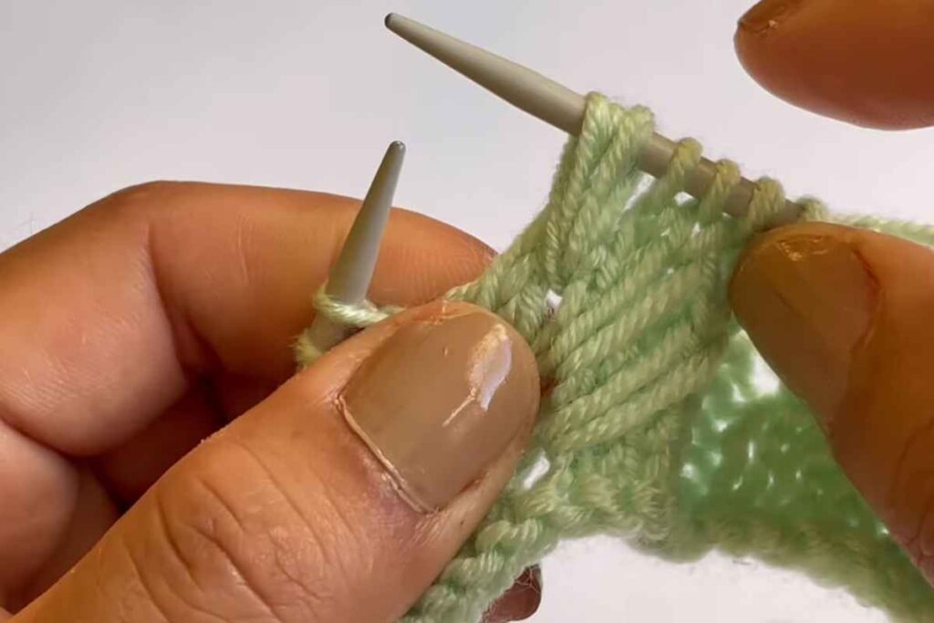 Easy-to-Follow 10-Row Knitting Pattern for Cozy Cardigans and Hats